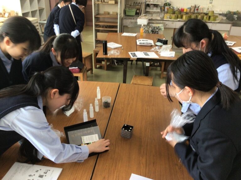 FYM「J Labo」 - 東京純心女子中学･高等学校